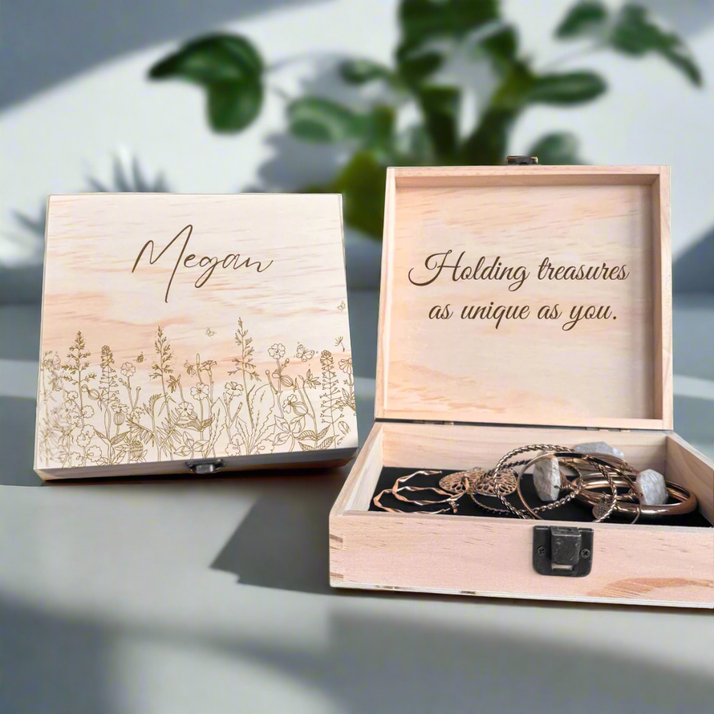 Sentimental Moments Custom Keepsake Box - Groovy Girl Gifts